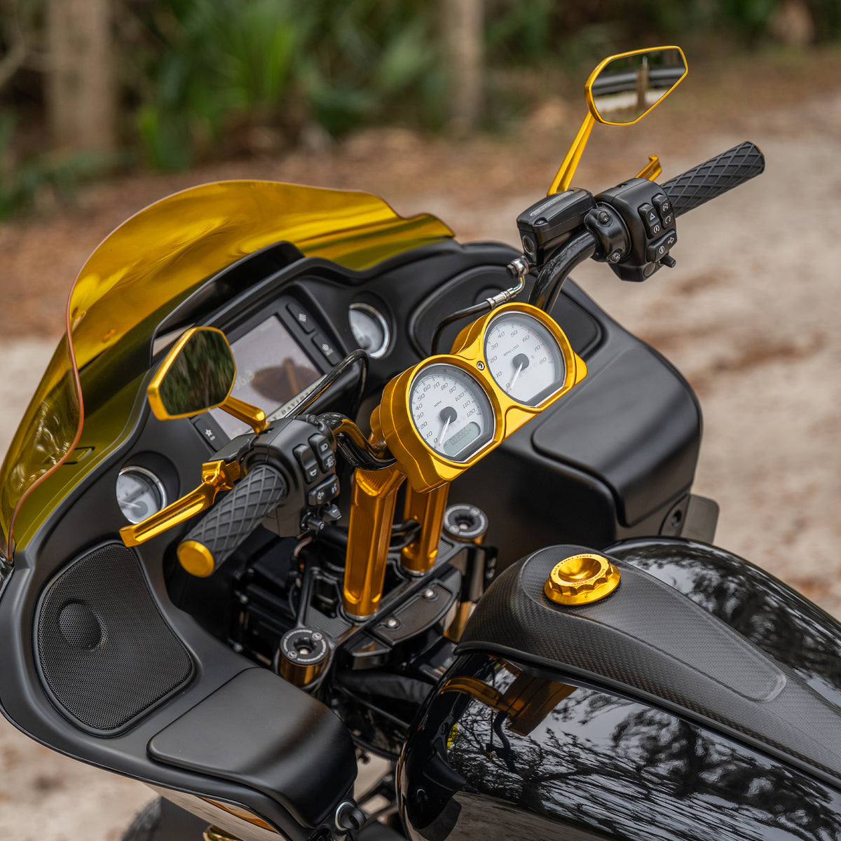 Method® Bagger Kickback Risers, Gold – ArlenNess